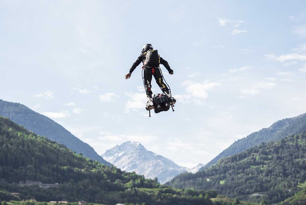 L’inventeur du « Flyboard Air » tentera à nouveau la traversée de la ...